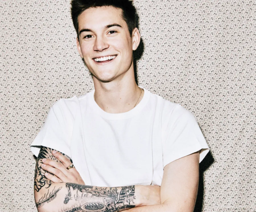 Cameron Whitcomb Age, Life, and Rise to Fame: Everything You Need to Know