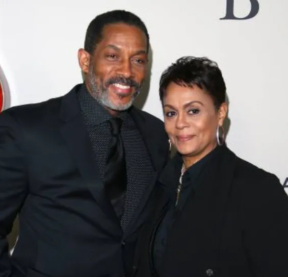 Cameron Arnett Wife – A Complete, In-Depth Guide